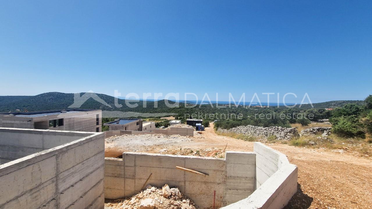 Vinišće, okolica Trogira - Moderna vila s bazenom | TerraDalmatica ...